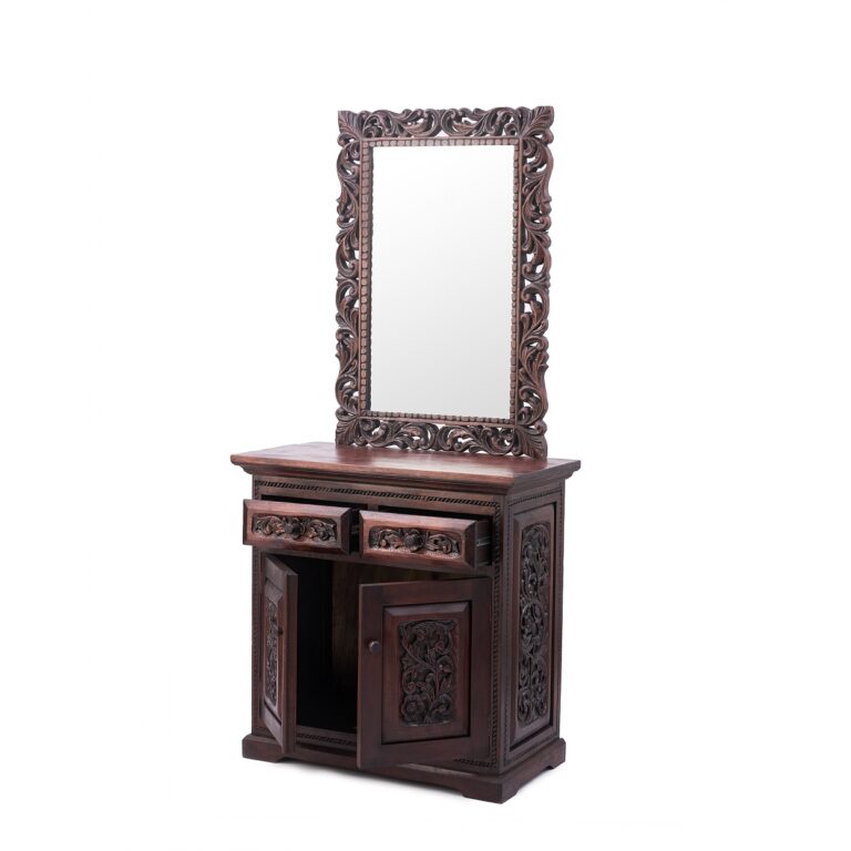 Comfort Cove Console